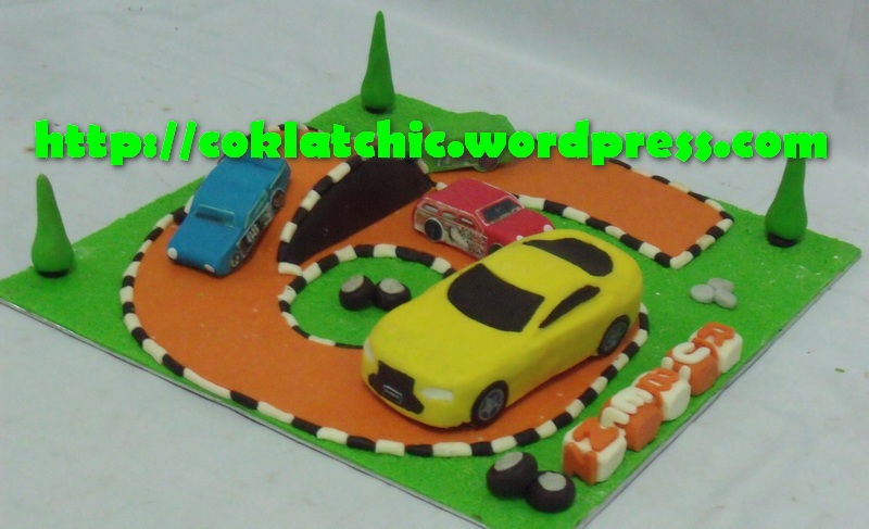 Mazda RX7 dan hotwheel muscle car cake dan alphabet minicupcake – RUBEN ...