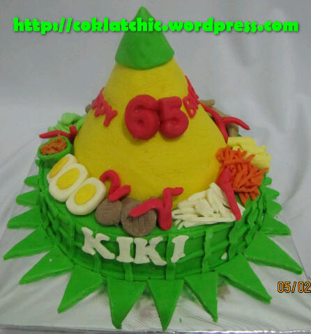 Cake Tumpeng Nasi Kuning – KIKI – COKLATCHIC CAKE Est.2004