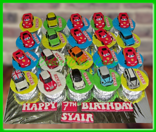 Cupcake Set Mobil – SYAIR – COKLATCHIC CAKE Est.2004